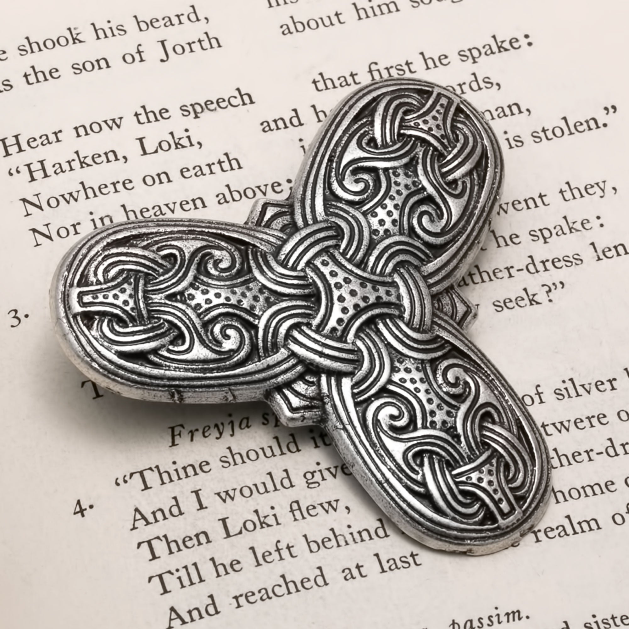 Viking Broa Style Tri-Point Brooch – Norse American Viking